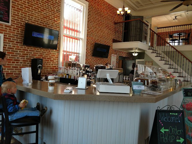 Crossroads Coffee Shop - Coffee Delish